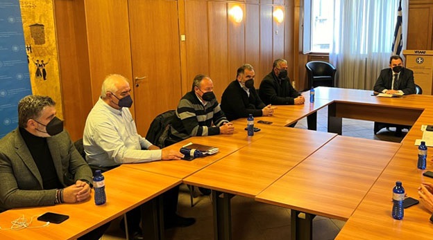 Συνάντηση ΥπΑΑΤ με ΕΘΕΑΣ - Φρουτονέα