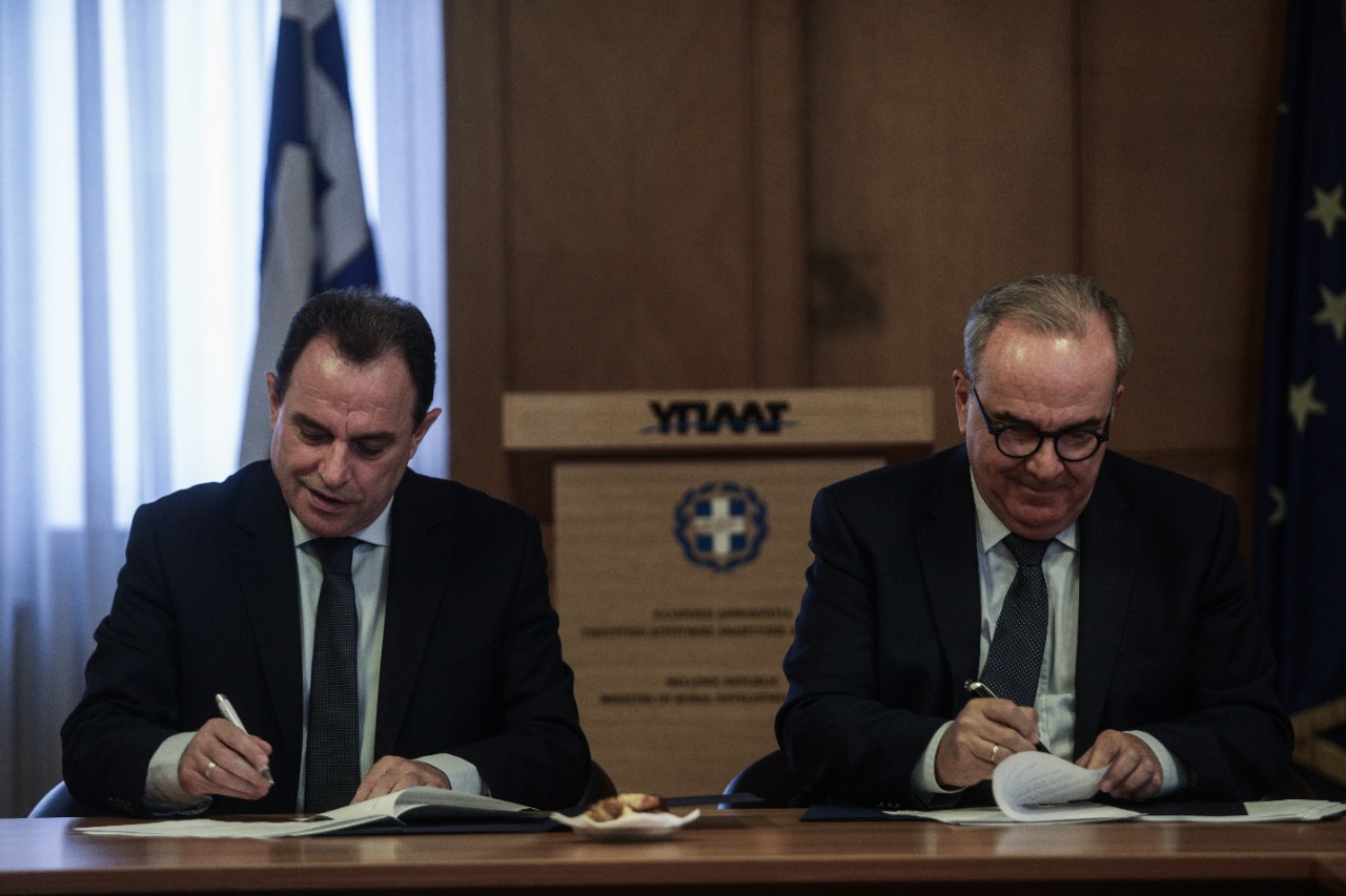 Σύμφωνο Συνεργασίας ΥΠΑΝΕ-ΥΠΑΑΤ για επιπλέον ενίσχυση των αγροτών στις ...